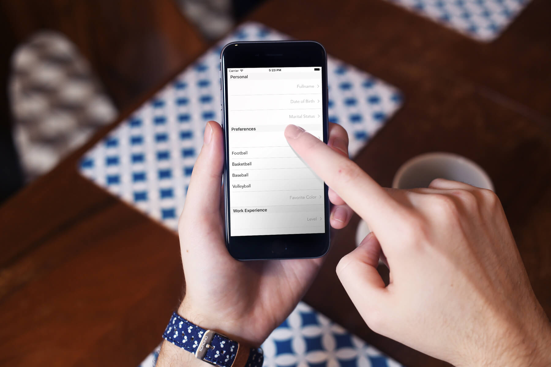 How To Create an Expandable Table View in iOS